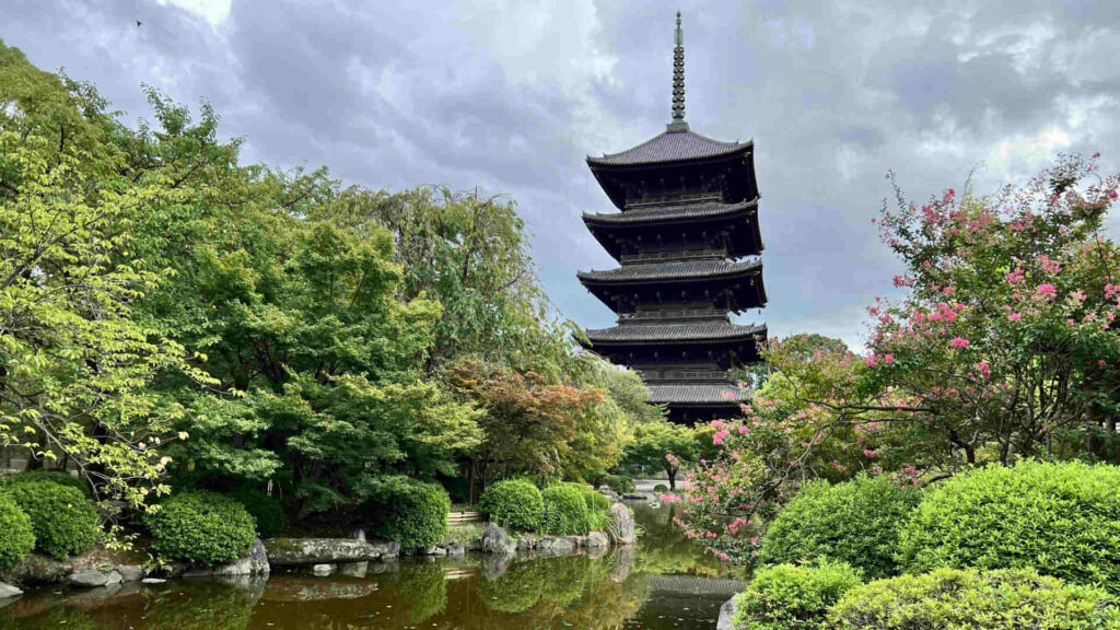 Toji Temple - Travel in Japan