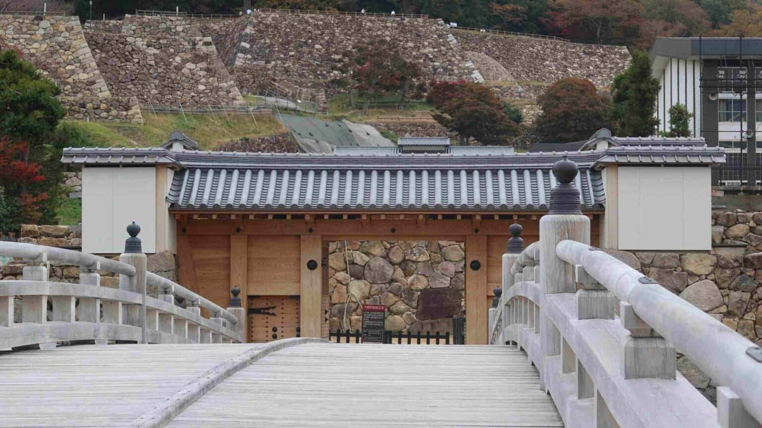 Tottori Castle Ruins - Travel in Japan