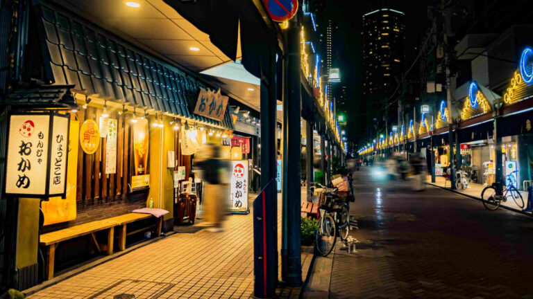 Tsukishima - Travel in Japan