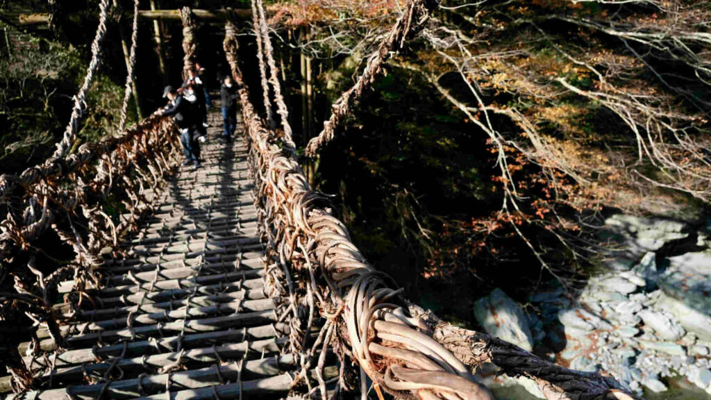 Iya Kazurabashi - Travel in Japan