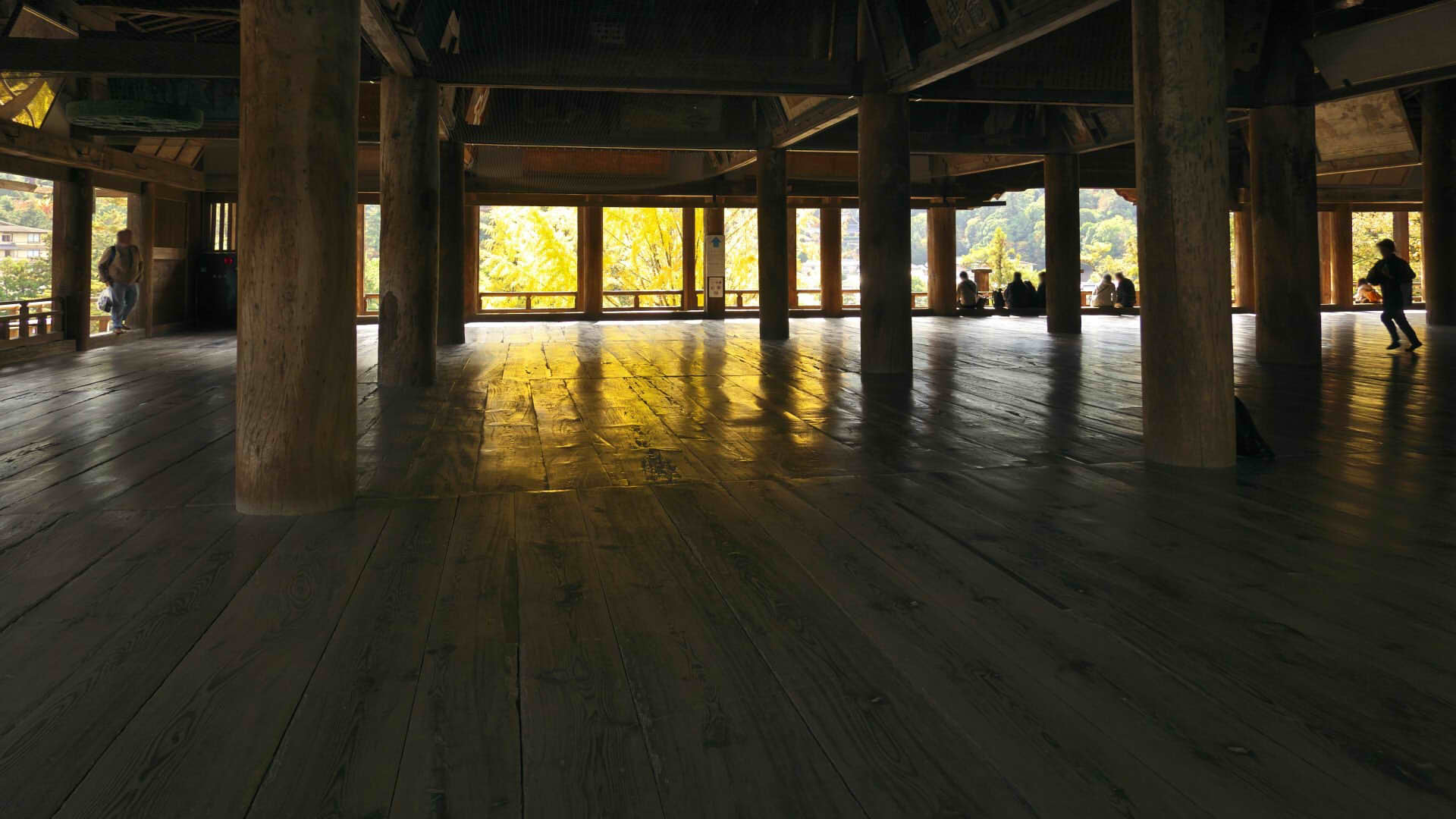 Senjokaku - Travel in Japan