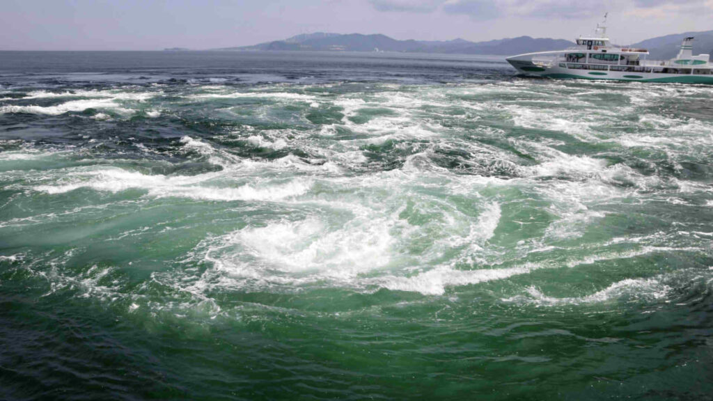 Whirlpools - Travel in Japan